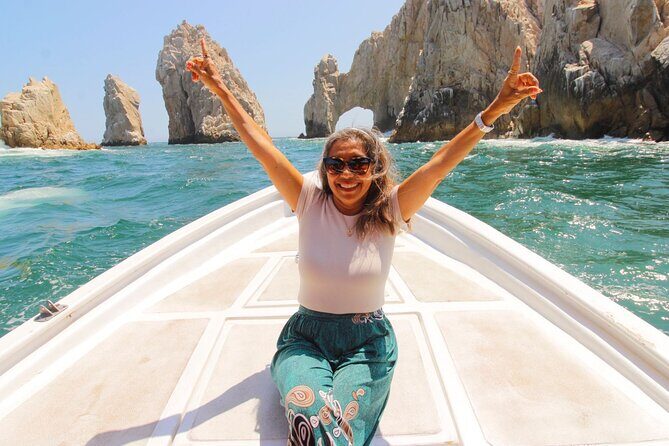 Shared Experience Glass Bottom Boat to the Arch in Cabo San Lucas - Authentic Experiences from Reviewers
