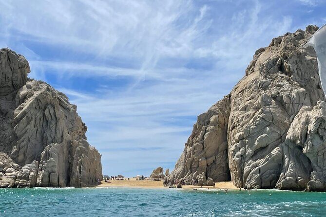 Shared Experience Glass Bottom Boat to the Arch in Cabo San Lucas - FAQ