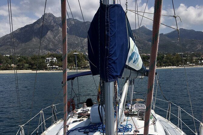 Shared Experience. Sunset Sailing Puerto Banus - A Detailed Look at the Sunset Sailing Experience