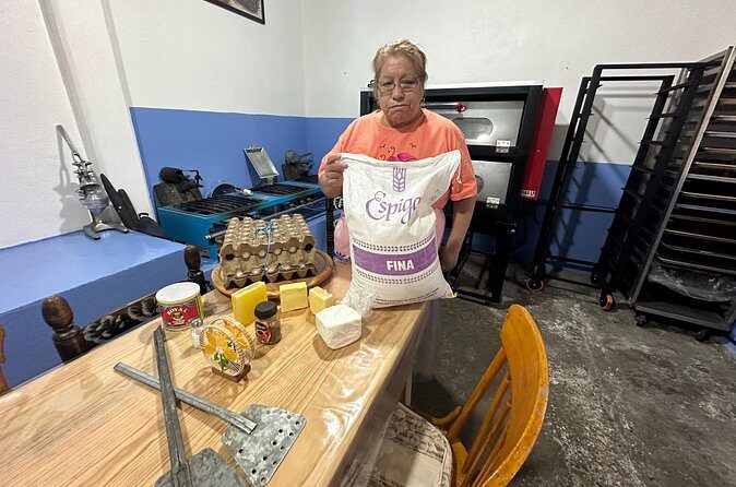 Shared Mexican Cooking Class Activity with a Local Chef - Salsa and Margarita Secrets