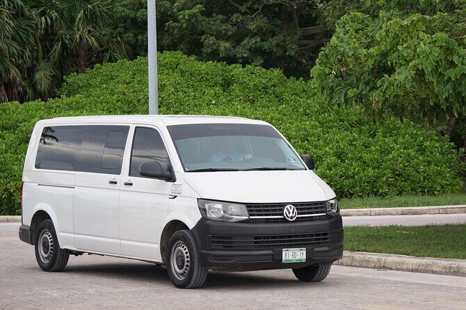 Shared Shuttle to Cancun Hotel Zone - Introduction
