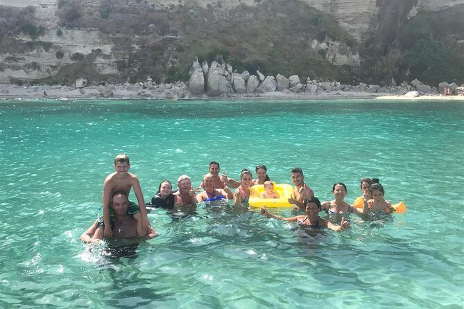Shared snorkeling tour from Tropea to Capo Vaticano - FAQs