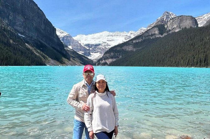 Shared Tour from Calgary to Moraine, Lake Louise and Emerald Lake - FAQ