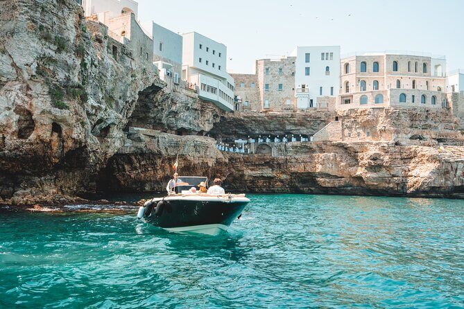 Shared tour of Polignano a Mare by boat with prosecco - The Sum Up
