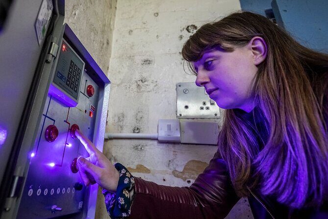 Shepton Mallet Prison Escape Room - The Hole - Practical Tips for Visiting