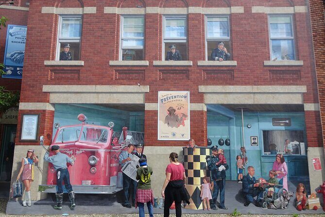 Sherbrooke Self Guided Walking Tour and Scavenger Hunt - Who Will Love This Tour?