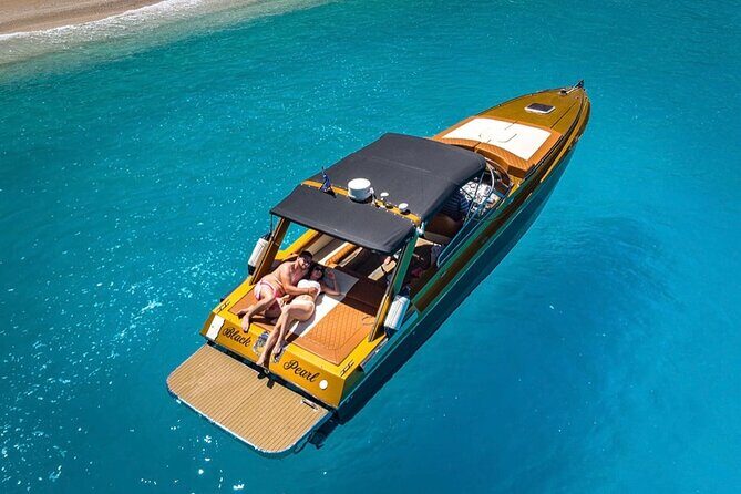 Shipwreck and Blue Caves Yacht Tour - An In-Depth Look at the Experience