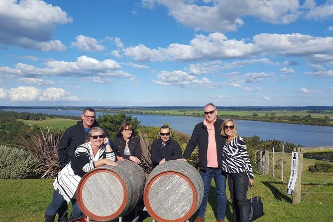 Shire Shuttle Bus's Shoalhaven Coast Wine Tour - Key Points