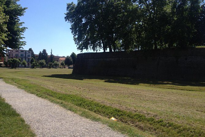 shore excursion from Livorno to Pisa and Lucca - The Value and Cost: Is It Worth It?