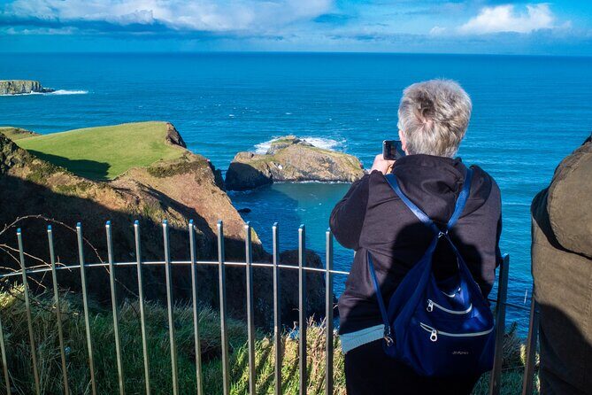 Shore Excursion: Giant's Causeway Tour Including Belfast City Tour - Key Points