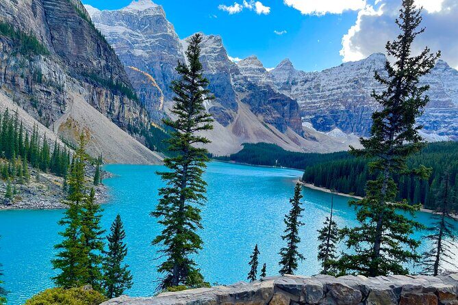 Shuttle Bus 2way BANFF to Lake louise & Moraine lake(1 hour each) - A Close Look at the Itinerary