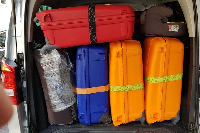 Shuttle Departure from Paris Hotel/Apartment to the Airport - Punctuality, Reliability, and Customer Feedback