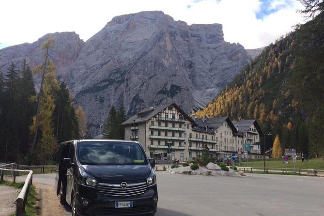Shuttle to Lake Braies departing from Cortina d'Ampezzo - Exploring the Shuttle to Lake Braies from Cortina dAmpezzo
