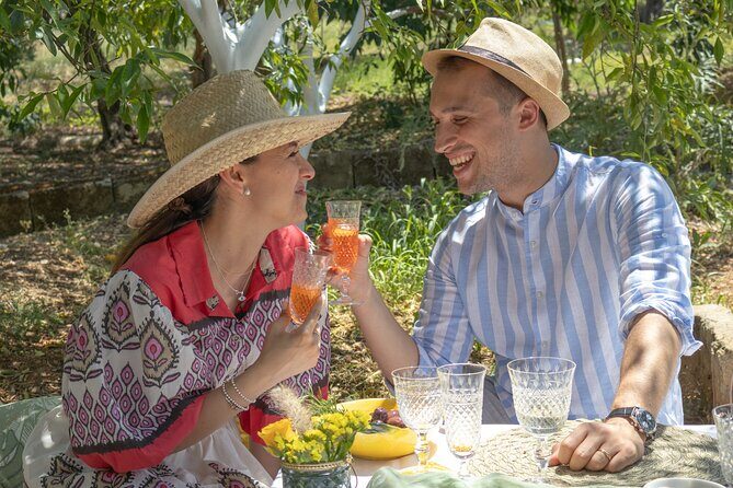 Sicilian Picnic in a Country House - Key Points