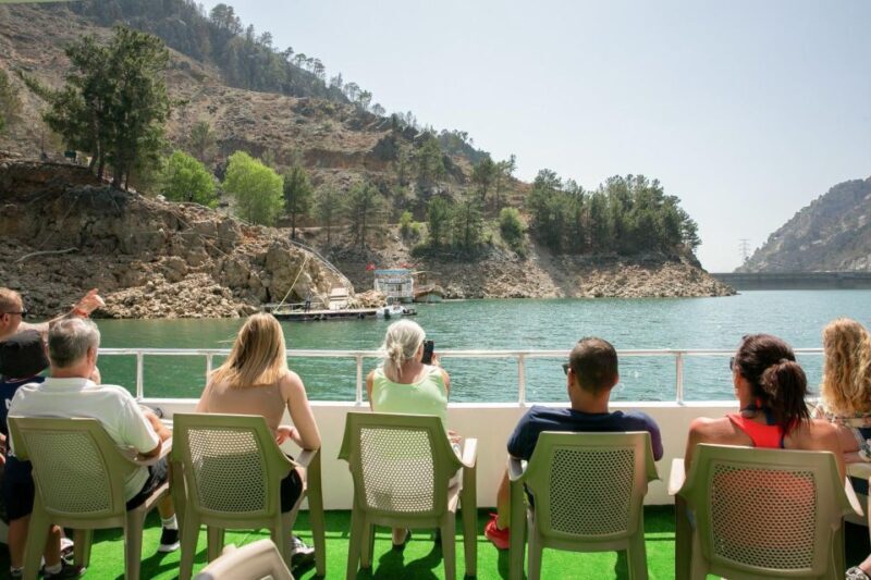 Side: Cabrio Bus and Boat Day Trip at the Green Lake - Who Would Love This Tour?