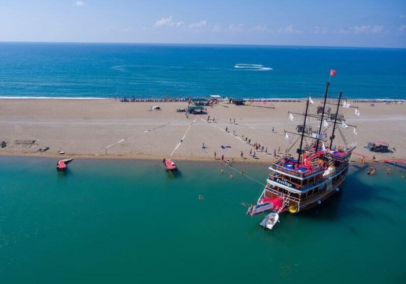 Side: Dolphin Island Boat Trip with Lunch & Unlimited Drinks - FAQ