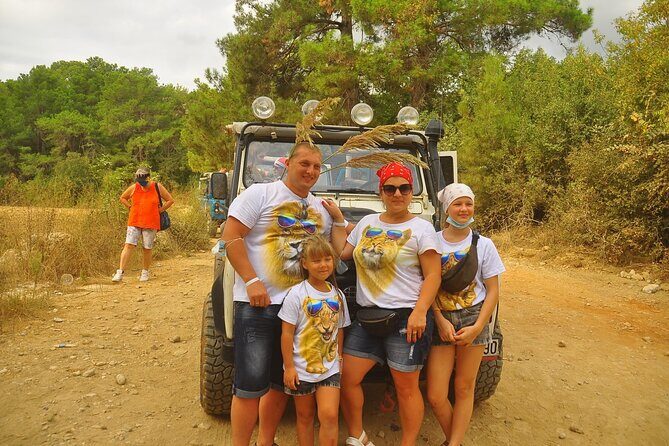 Side : Jeep Safari and Green Canyon See with Lunch - What Makes This Tour Stand Out?