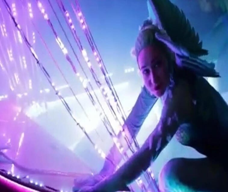 Side: Night Shows at The Land Of Legends with Transfer - FAQ  