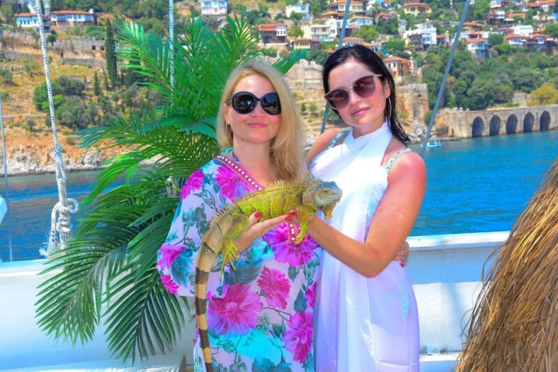Side to Alanya Boat Tour with Soft Drinks & Cleopatra View - Who Might Want to Think Twice?