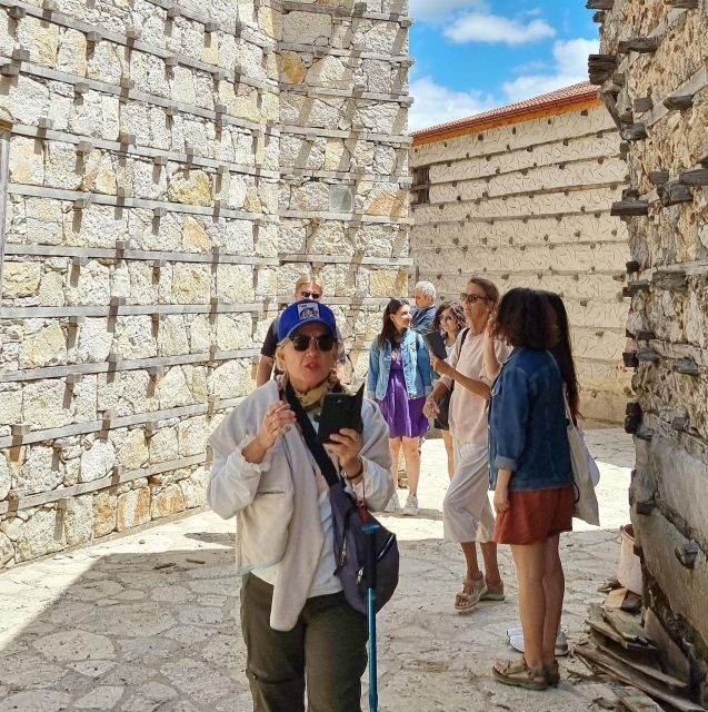 Side:Golden Cradle Cavern & Ormana Village Tour - Who Will Love This Tour?