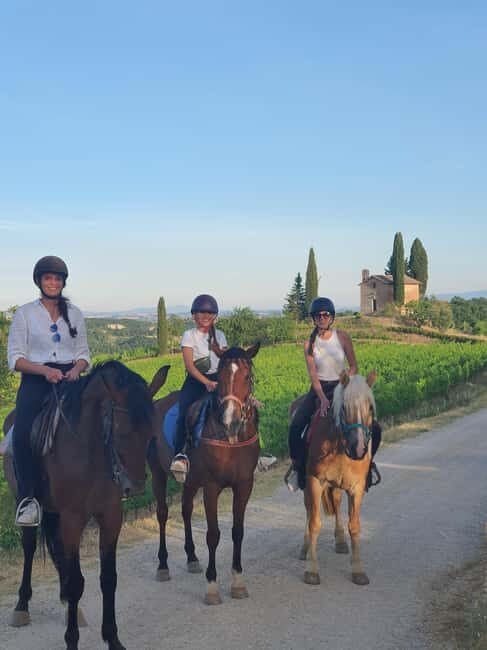 Siena: Horseback Riding Tour in the Tuscany Countryside - Discover Tuscan Beauty on Horseback