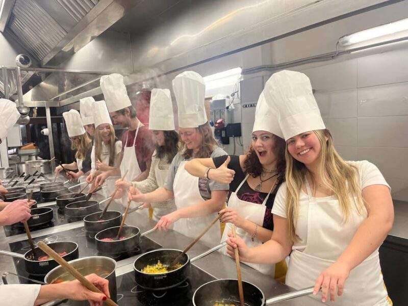 Siena: Pasta and Tiramisu Cooking Class with Wine - Why Choose This Cooking Class?  