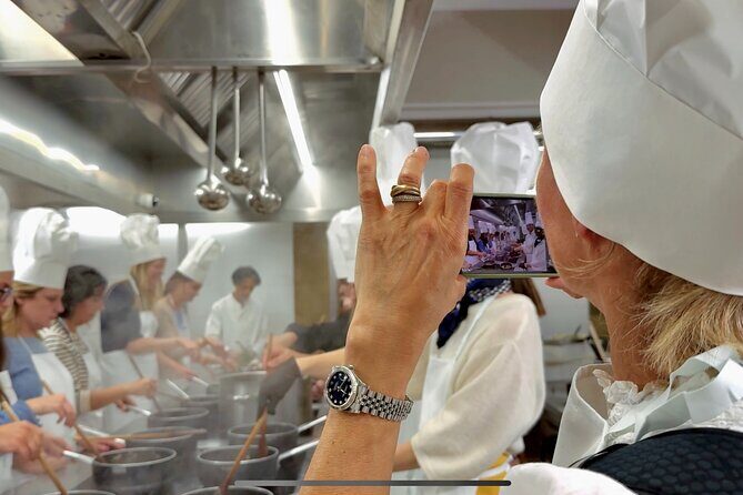 Siena: Pasta and Tiramisu Small Group Cooking Class with Wine - Practical Details and Tips