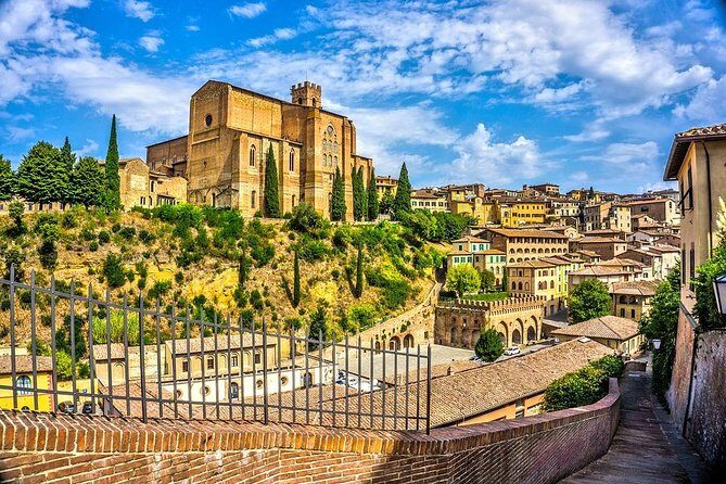 Siena Private Walking Tour with a Local - Key Points