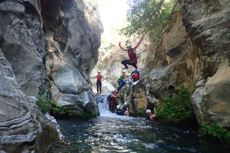 Sierra de las Nieves: Zarzalones Canyoning For Rappel Lovers - Who Should Consider This Tour?