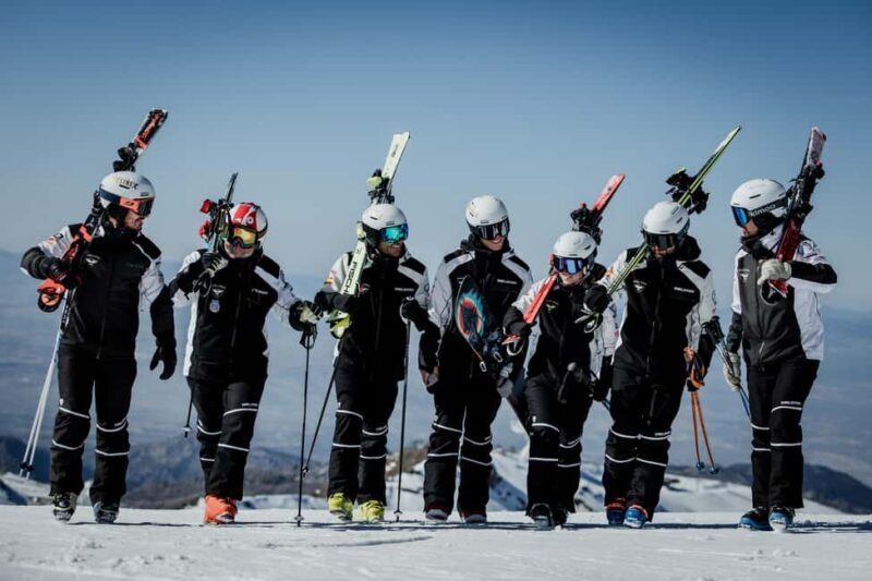 Sierra Nevada: Ski Class with equipment included - Overview of the Sierra Nevada Ski Class Experience