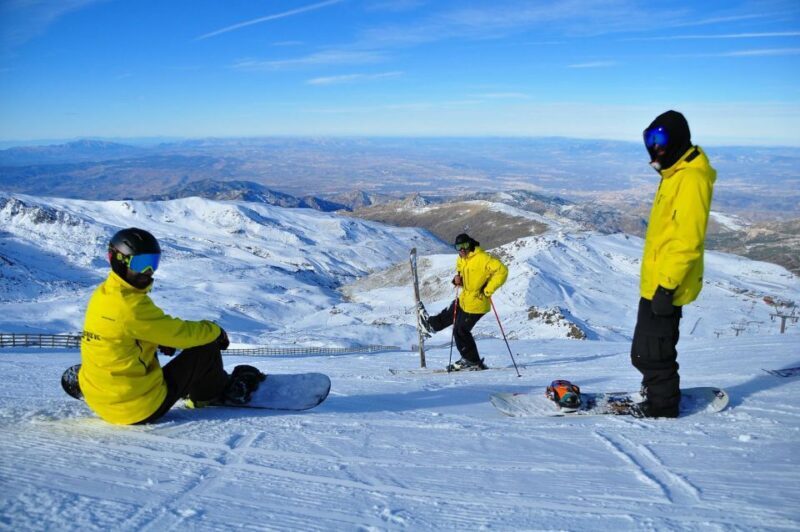 Sierra Nevada: Ski or Snowboard Lesson with Instructor - Key Points