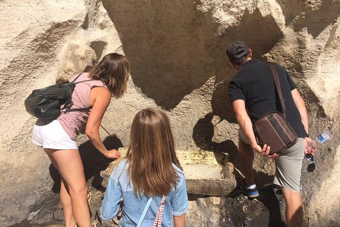 Sightseeing Walking Tour of Rome By Night: Trevi Fountain & Other Highlights - Why We Think This Tour Works Well
