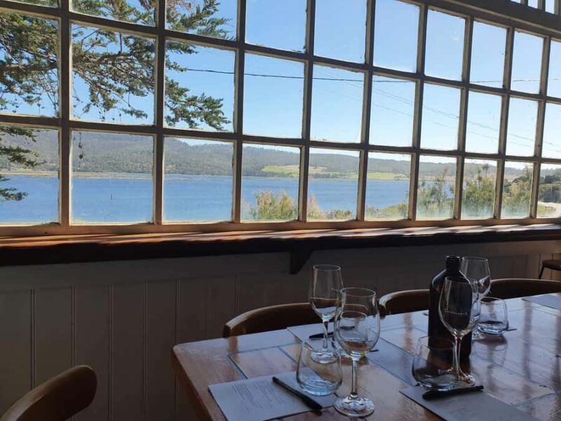 Signature Wine Tour - Hobart & SE Tasmania - Transportation and Group Dynamics