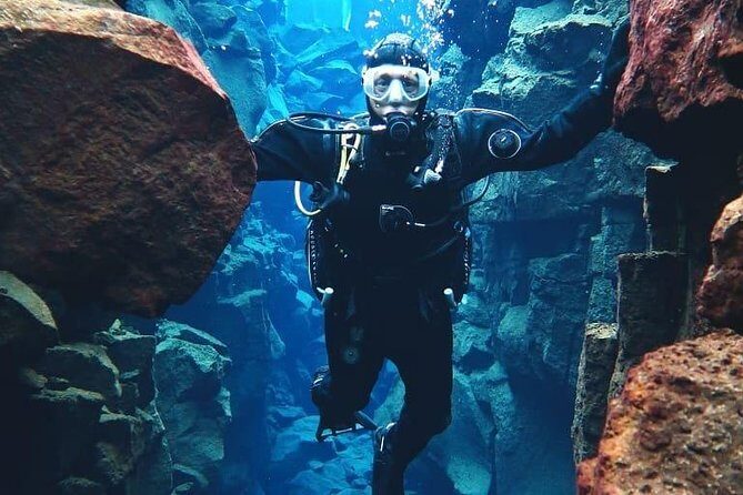 Silfra: Diving Between Tectonic Plates and Pick Up from Reykjavik - Key Points