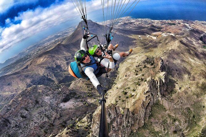 SILVER 1000m paragliding tandem flight above South Tenerife - The Sum Up