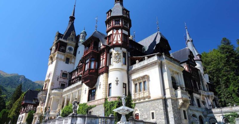 Sinaia: Pele Castle Tour with An Expert Guide - What to Expect at Pele Castle