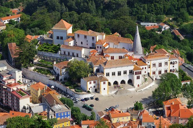 Sintra and Cascais Private Half Day Sightseeing Tour from Lisbon - The Sum Up: Who Is This Tour Best For?