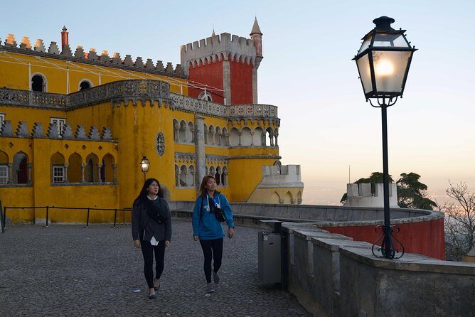 Sintra and Cascais Small Group Tour from Lisbon - FAQ