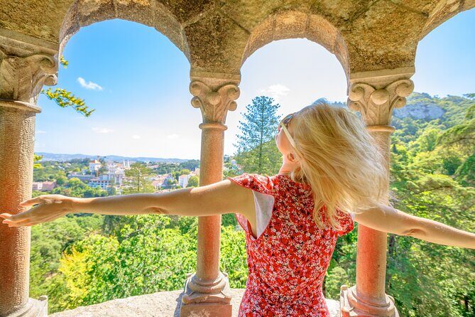 Sintra, Cascais & Estoril Private Tour - Palaces Tickets & Lunch - What This Tour Really Offers