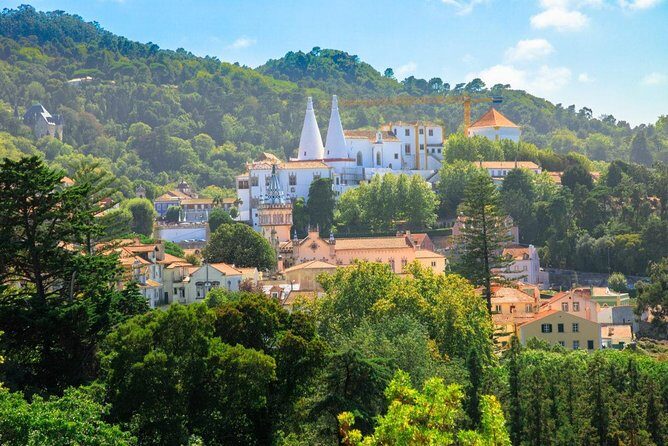 Sintra & Cascais Full Day Tour - Who Is This Tour Best For?