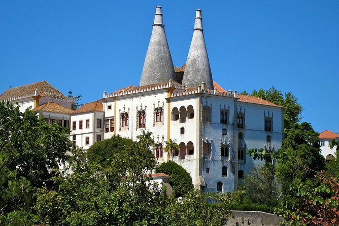 Sintra, Pena Palace, Quinta da Regaleira & Cascais Group Tour - Transportation, Group Size, and Overall Value