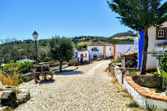 Sintra & The Amazing Dream Villages Private Luxury Tour - Who Should Consider This Tour?