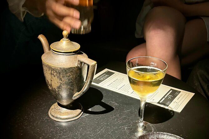 Sipping CDMX : Bar Hopping with Local Bartenders - A Well-Rounded Look at the Tour