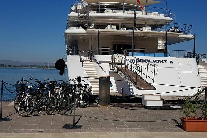 Siracusa tour on high tech bike - Exploring Ortigia Island