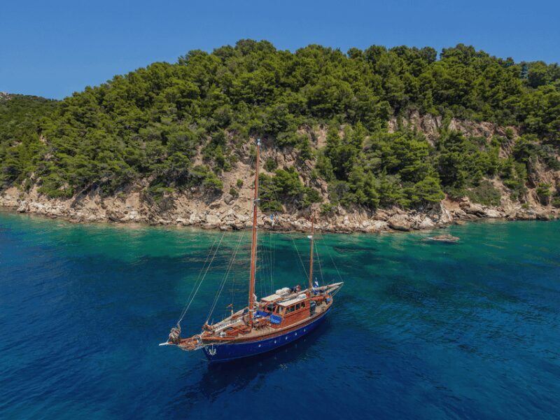 Skiathos: Wooden Sailboat Full- or Half-Day Trip with Meal - The Sum Up: The Value and Who It’s Perfect For