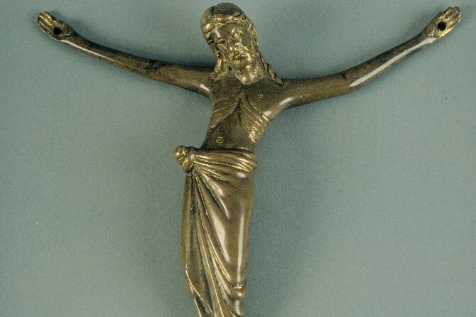 Skip the Line: Hunt Museum Ticket - Who Should Book This?