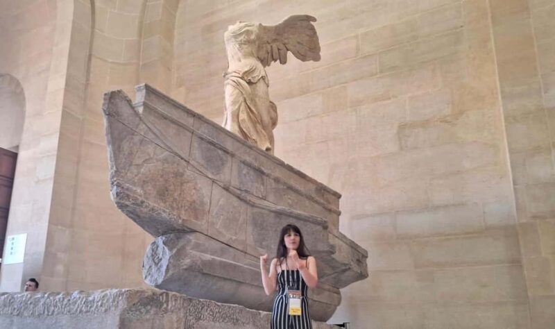 Skip-the-Line Louvre Museum Tour with Artist - FAQ