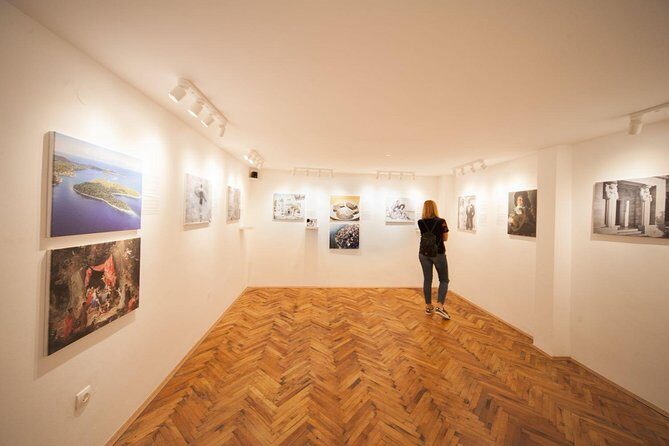 Skip the Line: Love Stories Museum Admission Ticket - Key Points