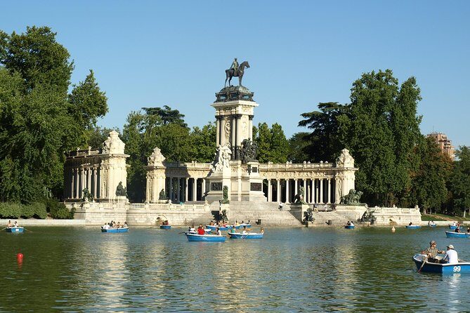Skip-the-line Madrid Royal Palace with tapas tasting & Retiro Park - FAQ