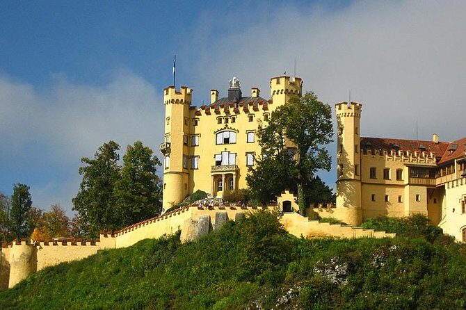Skip-the-Line Neuschwanstein Castle Tour from Munich - Key Points